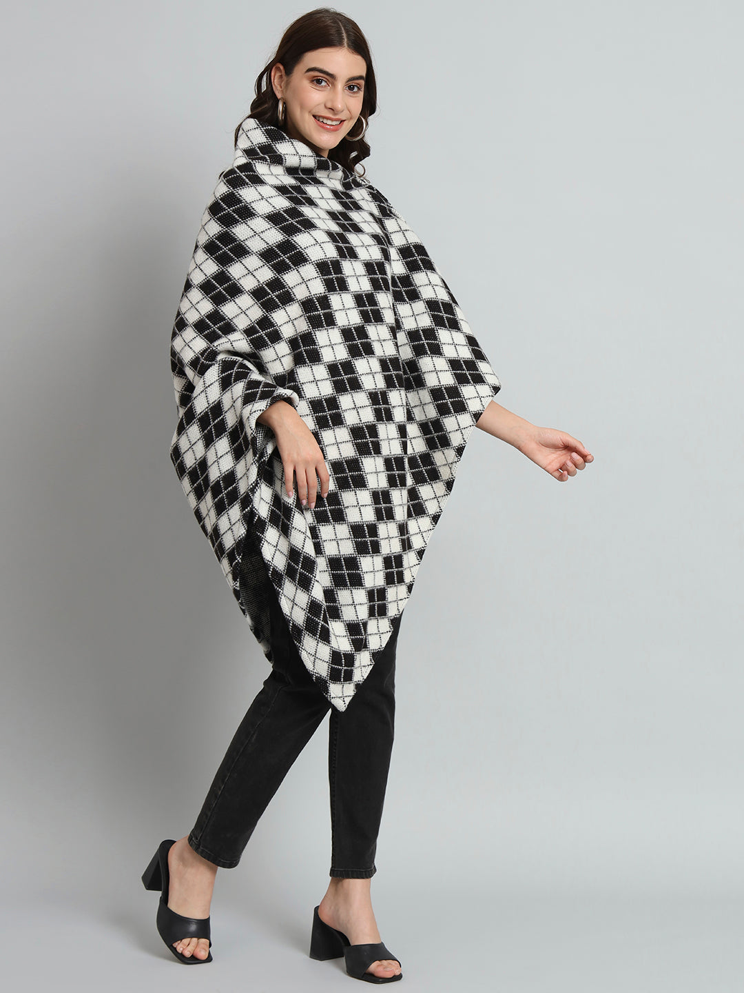 Black Poncho, Woolen Poncho for women, ladies wool poncho – modarta