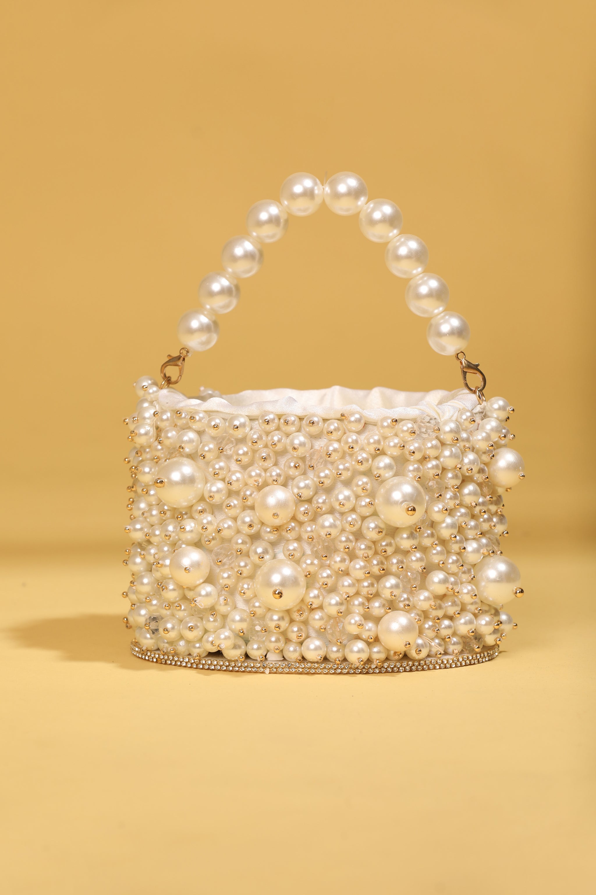 Handmade White Embellished Pearls Purse , Luxury Bridal Clutch Purse ...